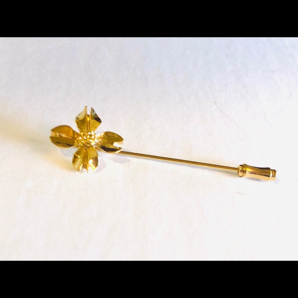 Vintage Signed Napier Gold Flower Stick Hat Pin - Gem
